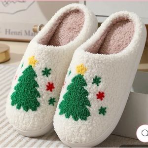 Shoes | Holiday Tree Slippers | Poshmark